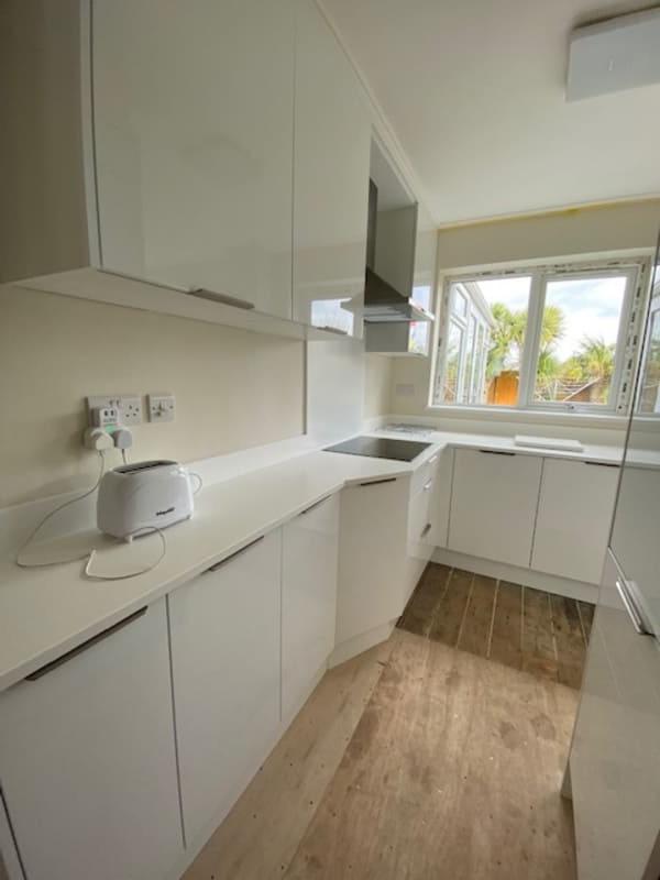 Our kitchen designs - fitted kitchens - fully-equipped kitchens